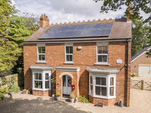 Main Road, Thorngumbald, 5 Bedroom Detached
