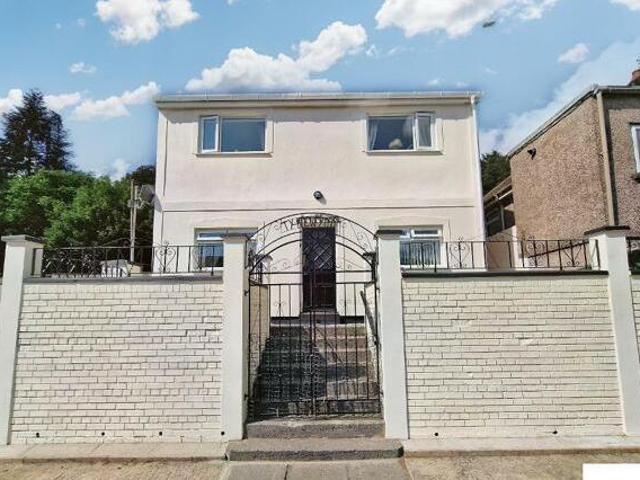 Main Road, Ynysboeth, 3 Bedroom Detached