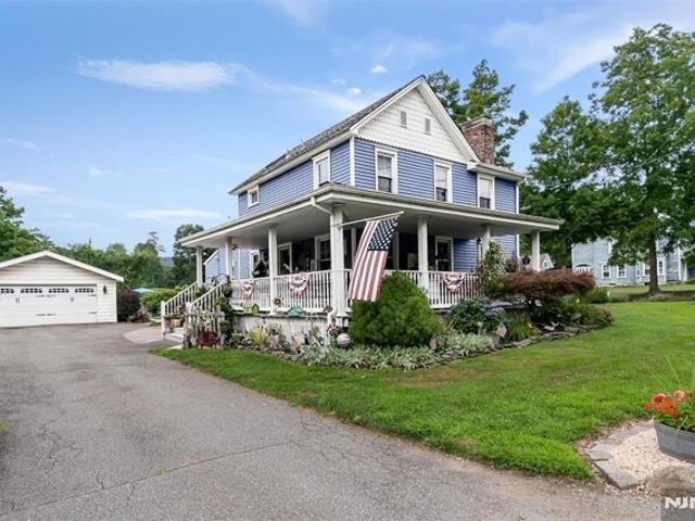 Main St, Mount Olive Township, Home For Sale