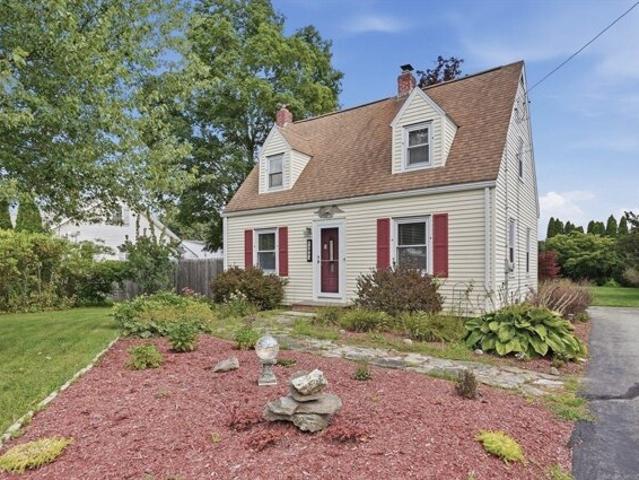 Main St, Oxford, Home For Sale