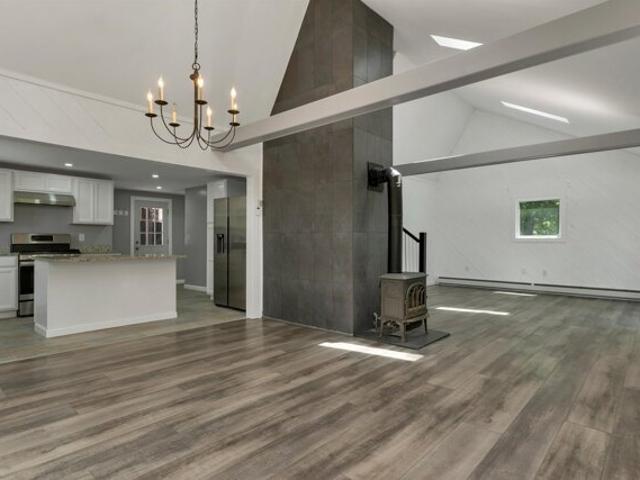 Main St, Alton, Home For Sale