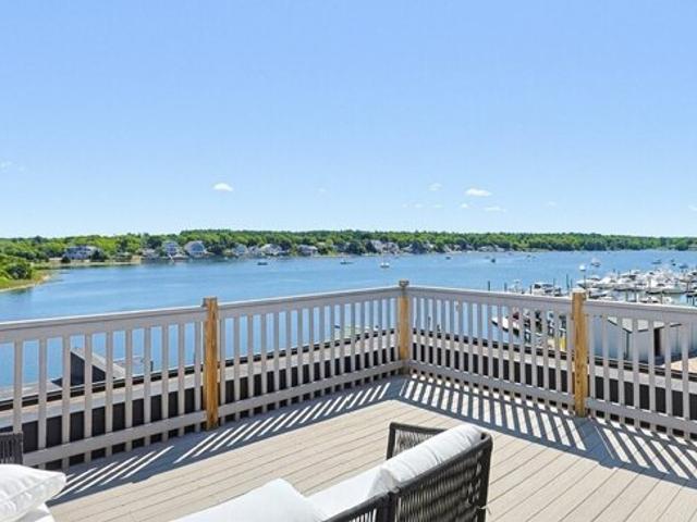 Main St Apt,wareham, Condo For Sale