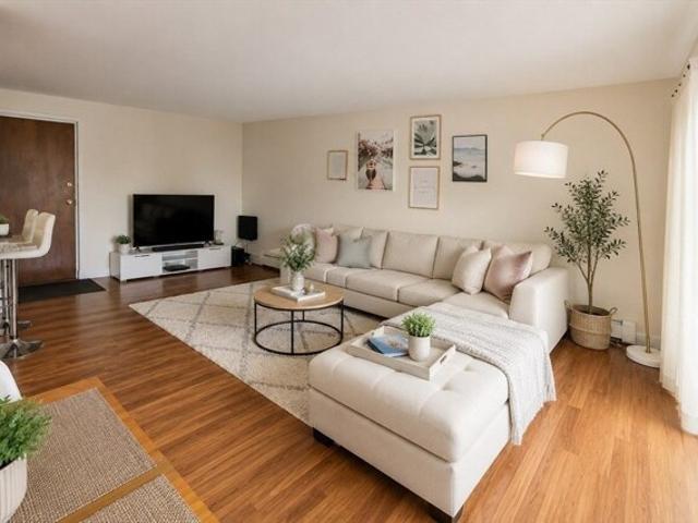 Main St Apt B, Stoneham, Condo For Sale