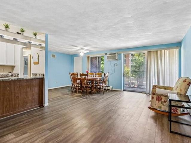 Main St Apt B, Stoneham, Condo For Sale
