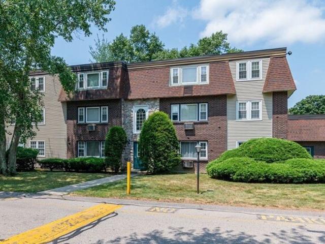 Main St Apt,bridgewater, Condo For Sale
