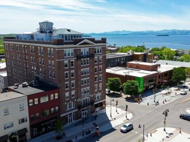 Main St Apt,burlington, Condo For Sale