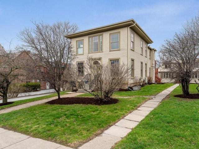Main St Apt,burlington, Condo For Sale