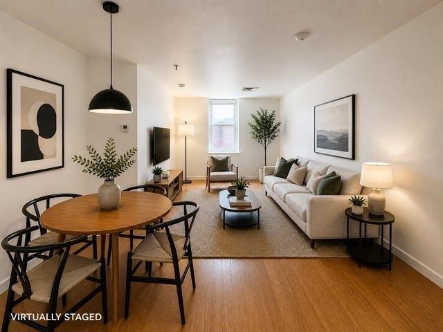 Main St Apt,burlington, Condo For Sale