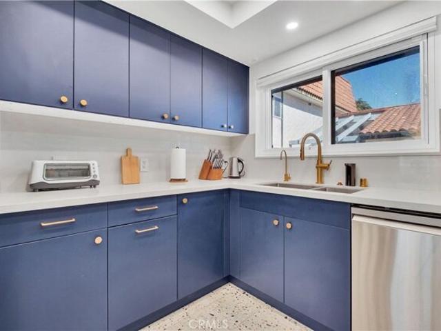 Main St Apt,el Segundo, Condo For Sale