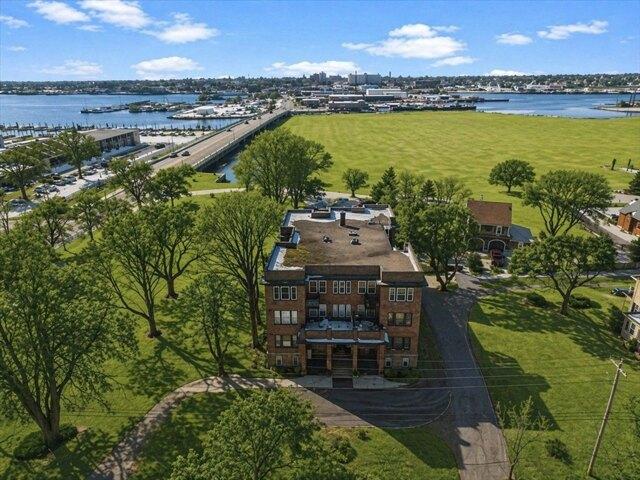 Main St Apt,fairhaven, Condo For Sale