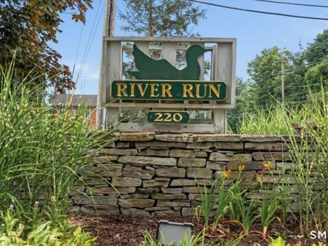 Main St Apt G, New Hartford, Home For Sale