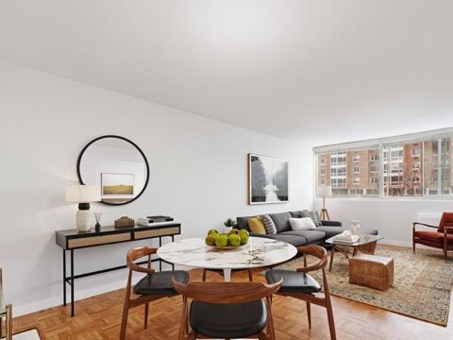 Main St Apt,new York, Property For Sale