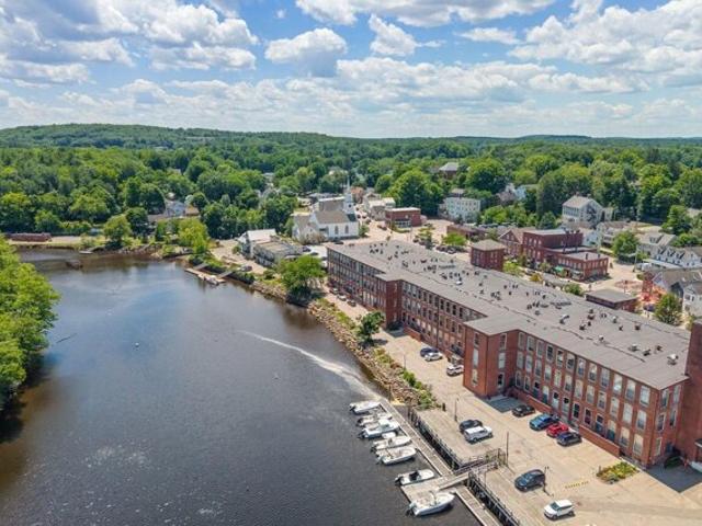 Main St Apt,newmarket, Condo For Sale