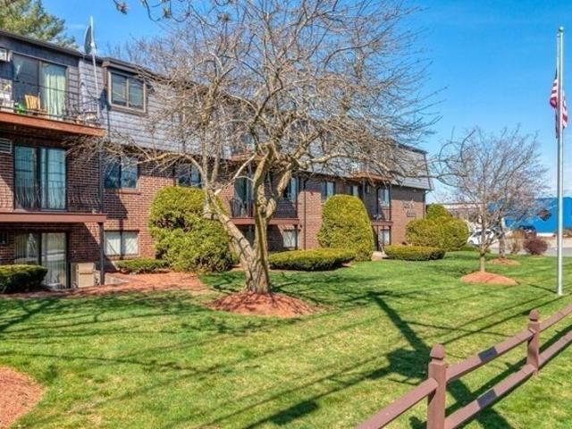 Main St Apt,north Reading, Condo For Sale