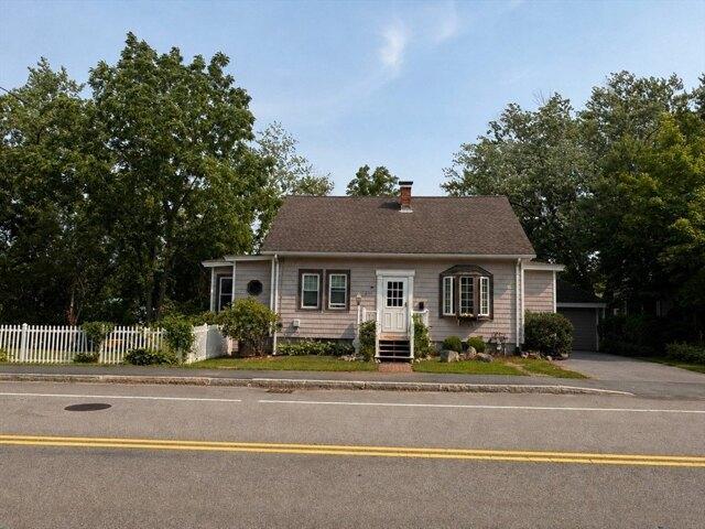 Main St, Chelmsford, Home For Sale