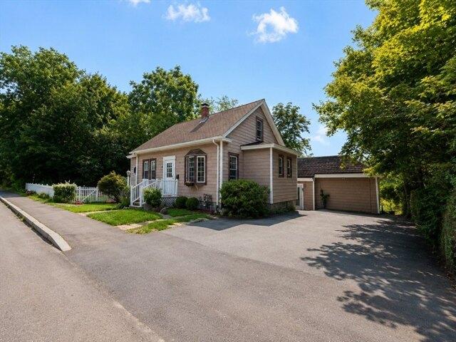 Main St, Chelmsford, Home For Sale