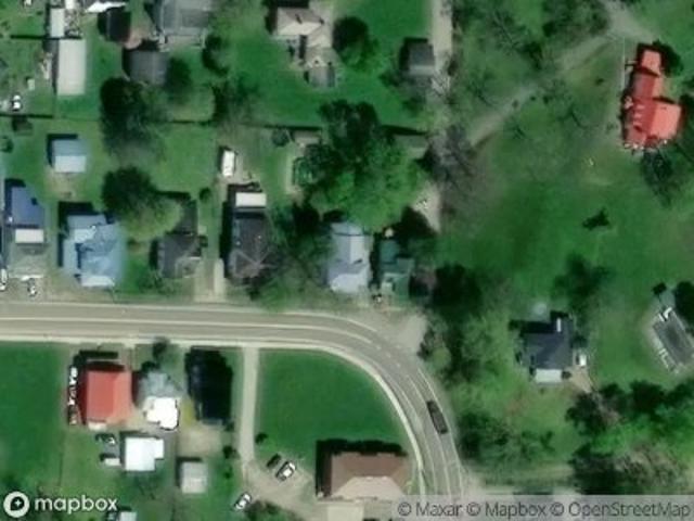 Main St E