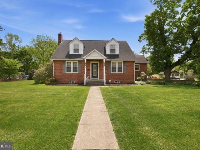 Main St E, Elkton, Home For Sale