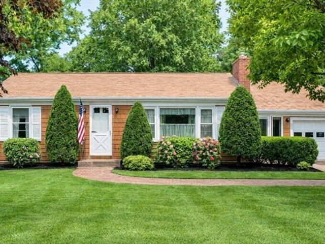 Main St, Foxboro, Home For Sale