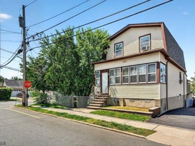 Main St, Garfield, Home For Sale