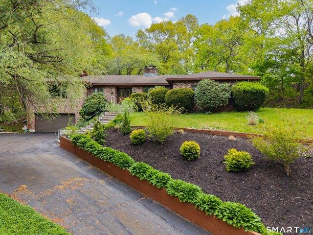 Main St, Hamden, Home For Sale