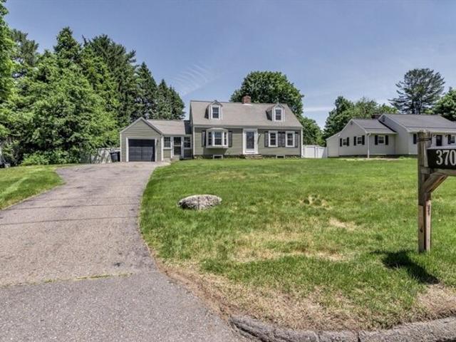 Main St, Holden, Home For Sale