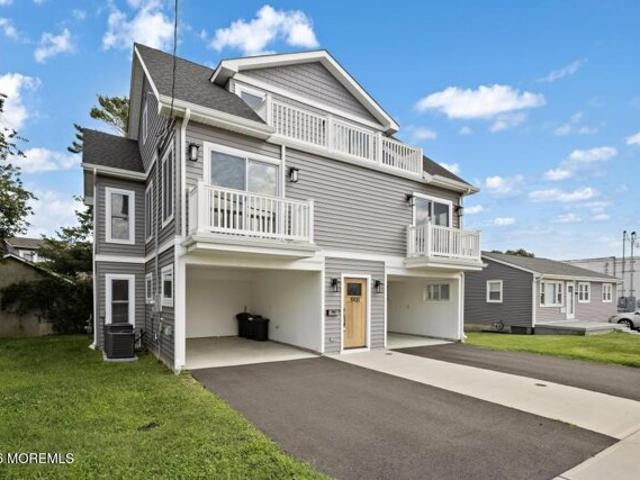 Main St, Lake Como, Home For Sale