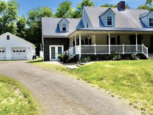 Main St, Lincoln, Home For Sale