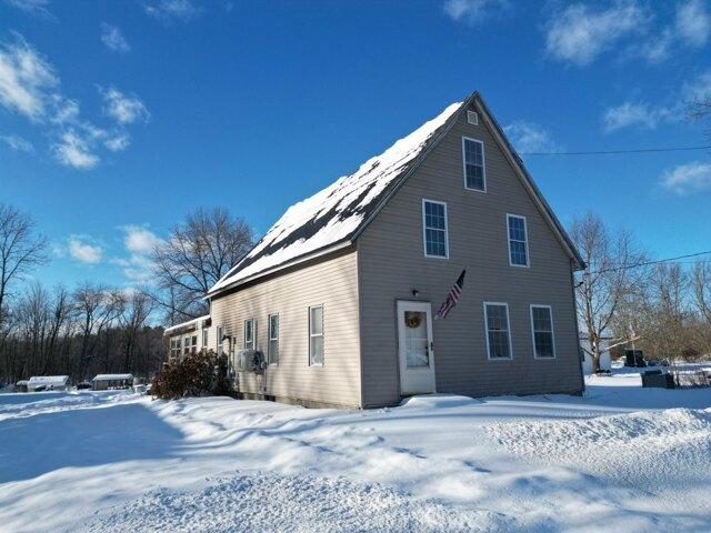 Main St, Lincoln, Home For Sale