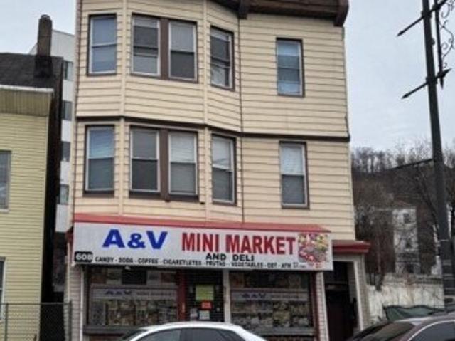 Main St, Paterson, Home For Sale