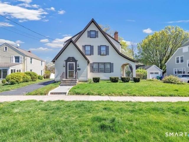Main St, Stratford, Home For Sale