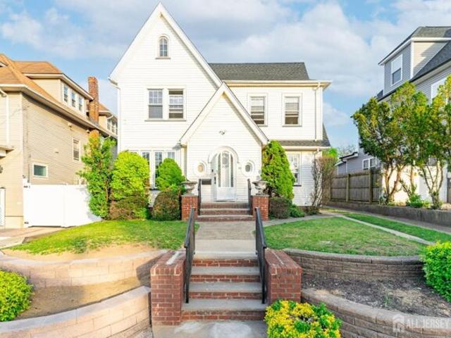 Main St, South River, Home For Sale