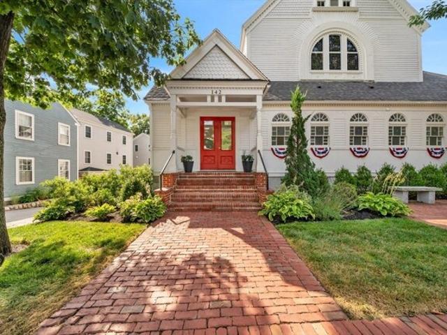 Main St Unit,amesbury, Condo For Sale