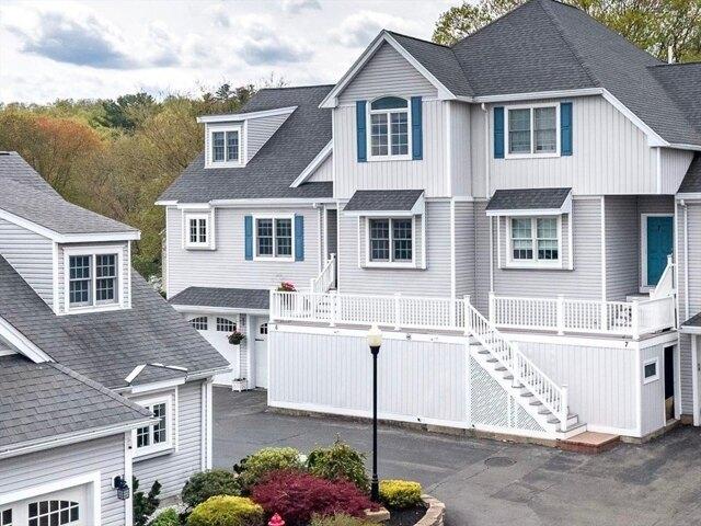 Main St Unit B, Stoneham, Condo For Sale