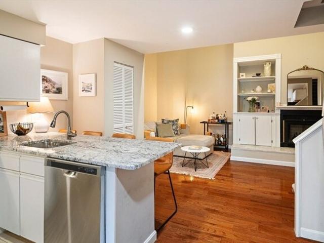 Main St Unit,boston, Condo For Sale