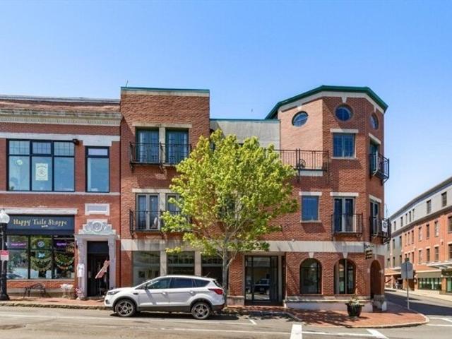 Main St Unit,gloucester, Condo For Sale