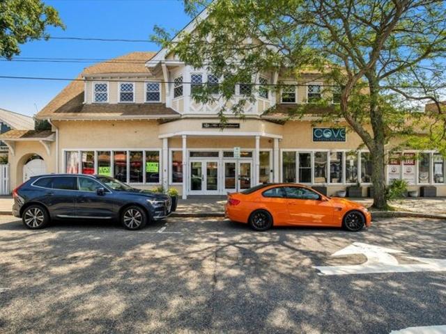 Main St Unit,hyannis, Condo For Sale