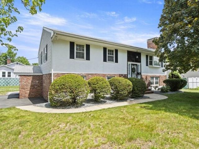 Main St, Wilmington, Home For Sale