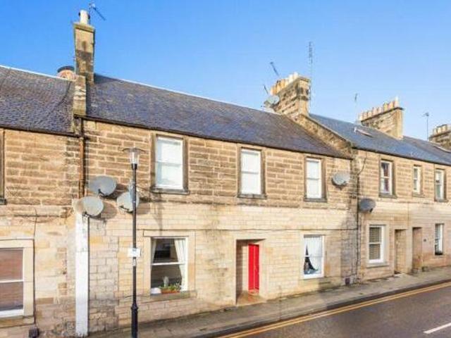 Main Street, 2 Bedroom Flat