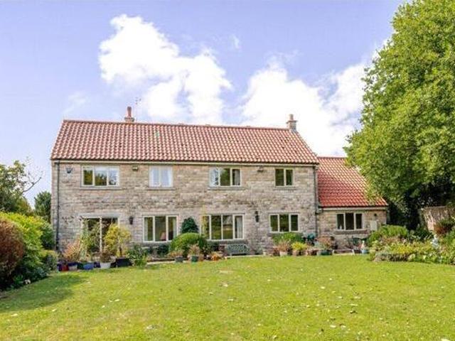 Main Street, Walton, 5 Bedroom Detached