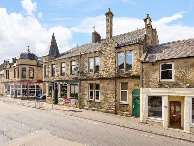 Main Street, West Calder EH55, 2 bed flat to rent, £900 pcm | PrimeLocation