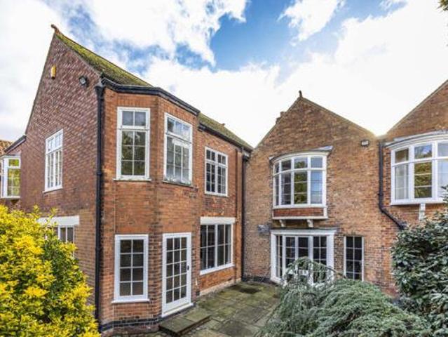 Main Street, Balderton, 8 Bedroom Detached