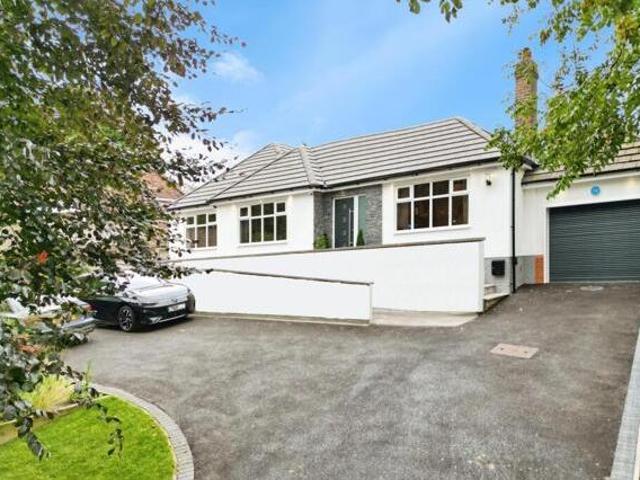 Main Street, Billinge, 4 Bedroom Bungalow