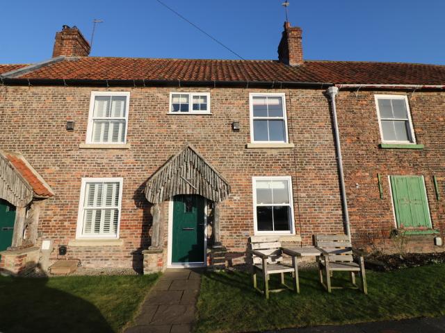 Main Street, Brantingham, Brough for renting CJ Property