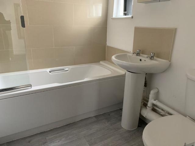 Main Street, Fleckney, LE8 8AN, Leicester