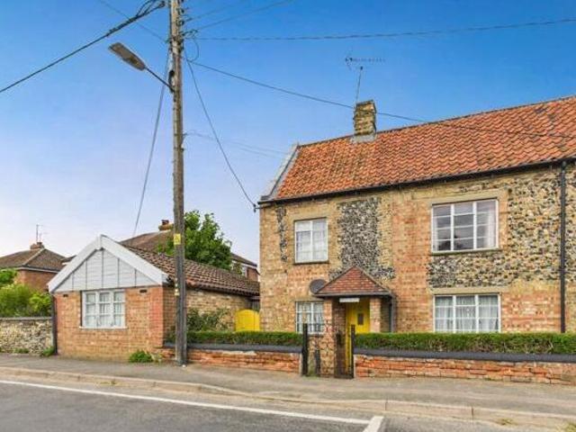 Main Street, Hockwold, 3 Bedroom Semi detached