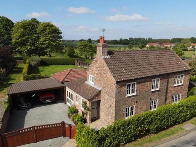 Main Street, Holtby, 3 Bedroom Detached