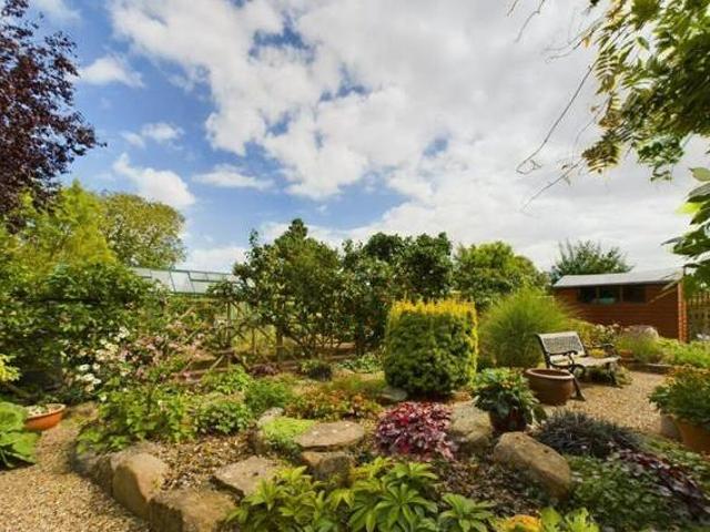 Main Street, Kelk, 4 Bedroom Detached