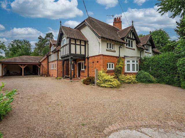 Main Street, Kirklington, Newark, Nottinghamshire NG22, 4 bed detached house to rent, £2,000 pcm | PrimeLocation