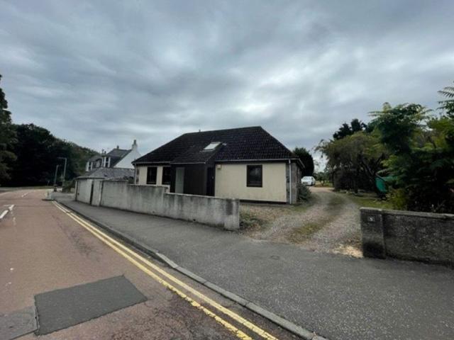 Main Street, Leuchars, Fife KY16, 2 bed detached house to rent, £1,200 pcm | PrimeLocation